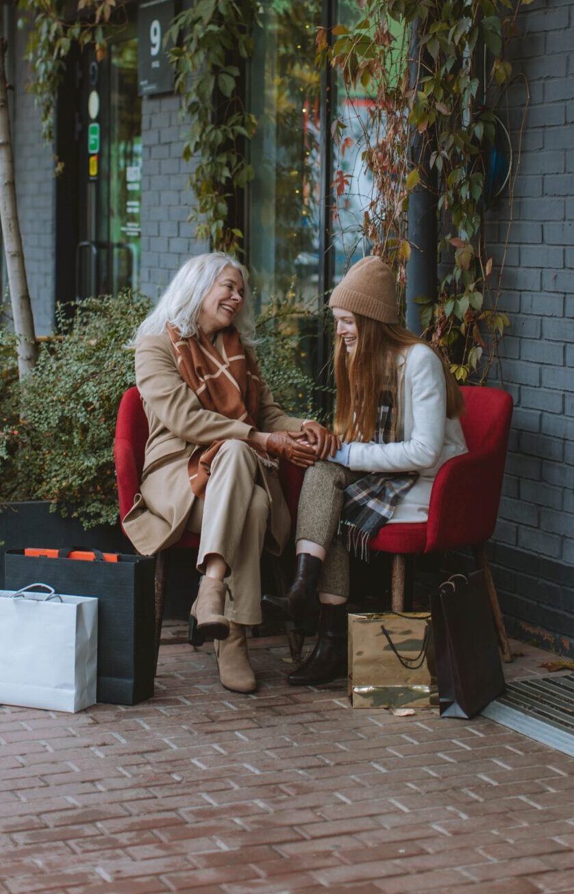 What To Gift To Your VBAC Birth Team: Doula, OB, Midwife